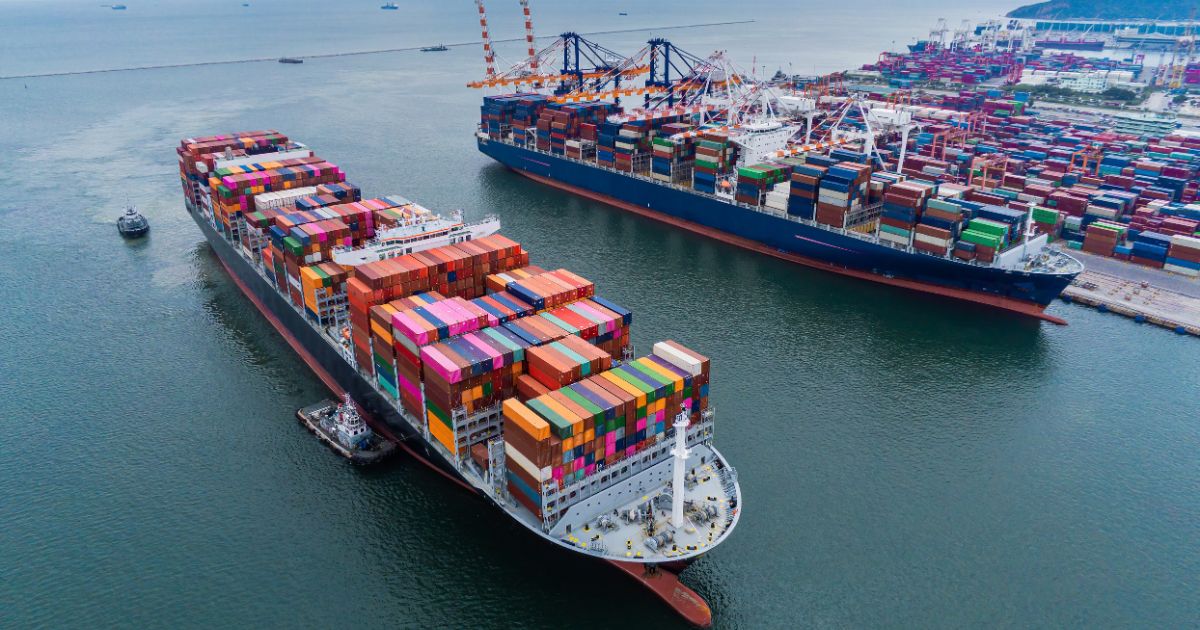 A chaotic start to 2025 expected for container shipping | DHL Logistics ...